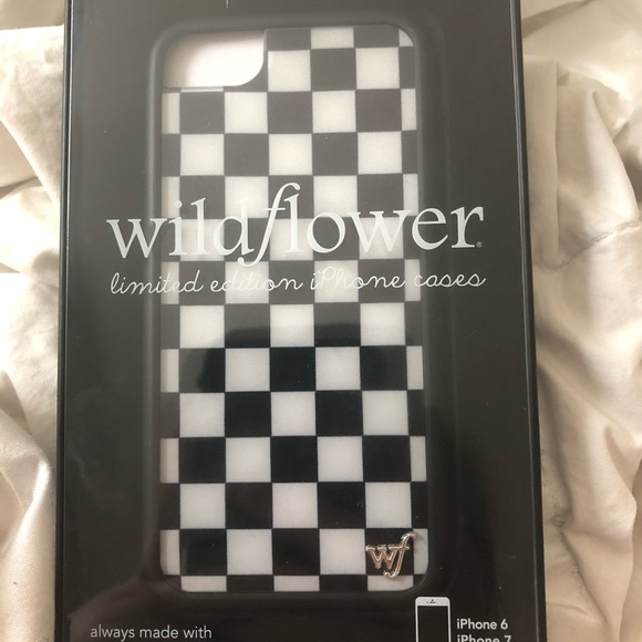 Wildflowers | Accessories | Wildflower Checkered Case Iphone 678 | Poshmark